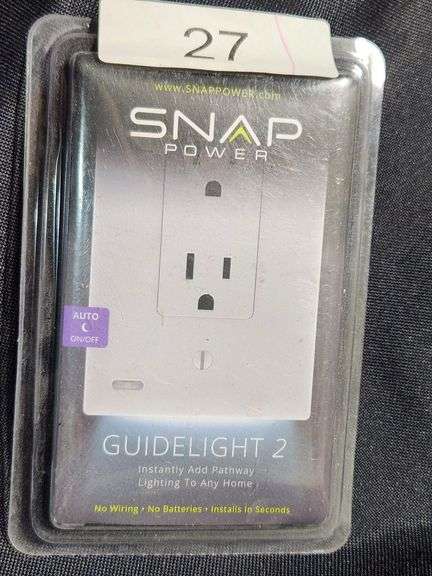 SNAPPOWER - GUIDELIGHT 2 PLUS DÉCOR OUTLET WALL PLATE - WHITE RETAIL $22.99 - Auction HUB Texas