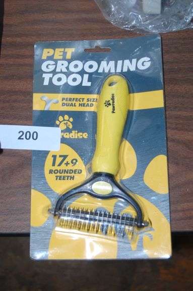PET GROOMING TOOL - Auction HUB Texas