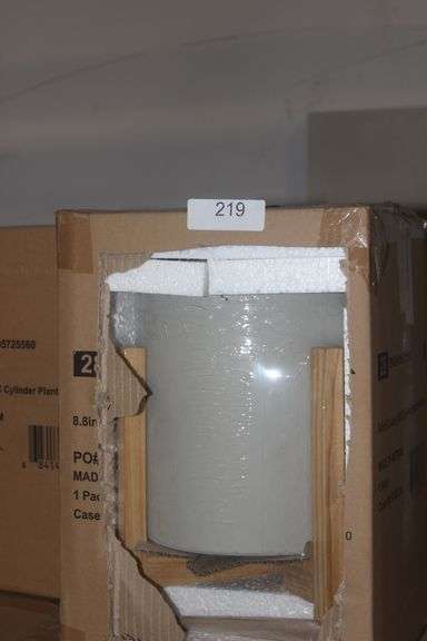 8.8 INCH CYLINDER PLANTER WITH STAND - Auction HUB Texas
