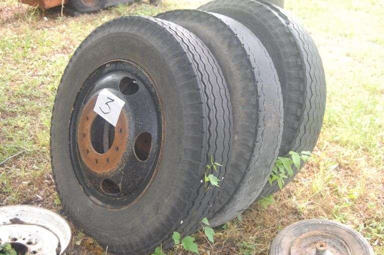 COMMERCIAL GRADE WHEELS AND TIRES - Auction HUB Texas