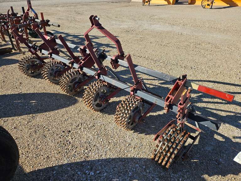 3Pt 6-Row Crust Buster - Armstrong Western LLC