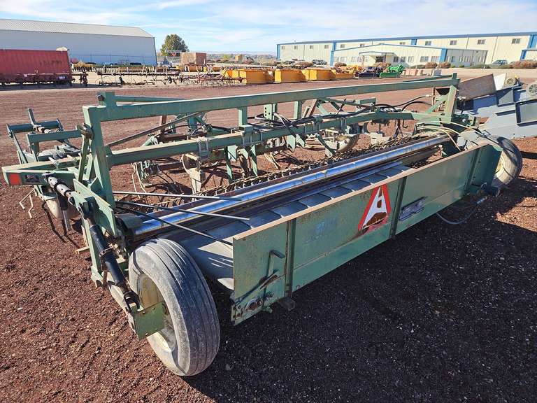 Pickett One-Step 8-Row Bean Pickup Head - Armstrong Western LLC