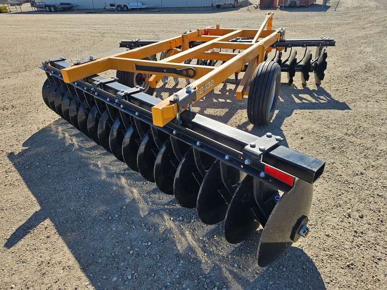 Industrias America 2432 Offset Disc - Armstrong Western LLC