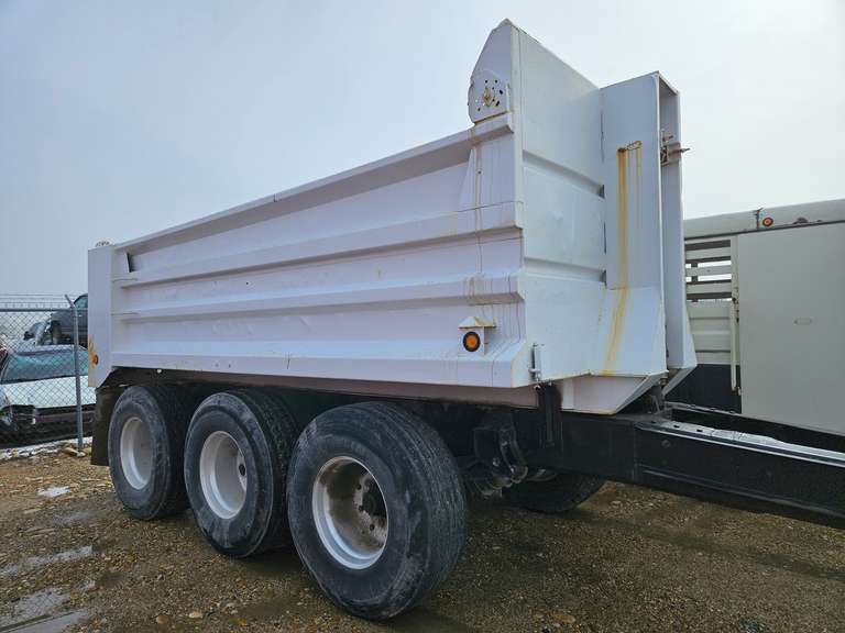 1988 15’ PUP Dump Trailer - Armstrong Western LLC