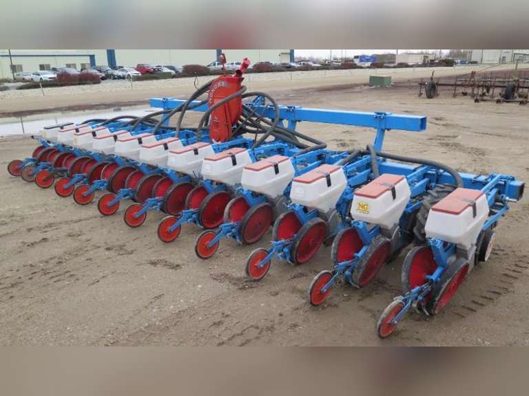 Monosem NG 12 Row 22" Air Planter - Armstrong Western LLC