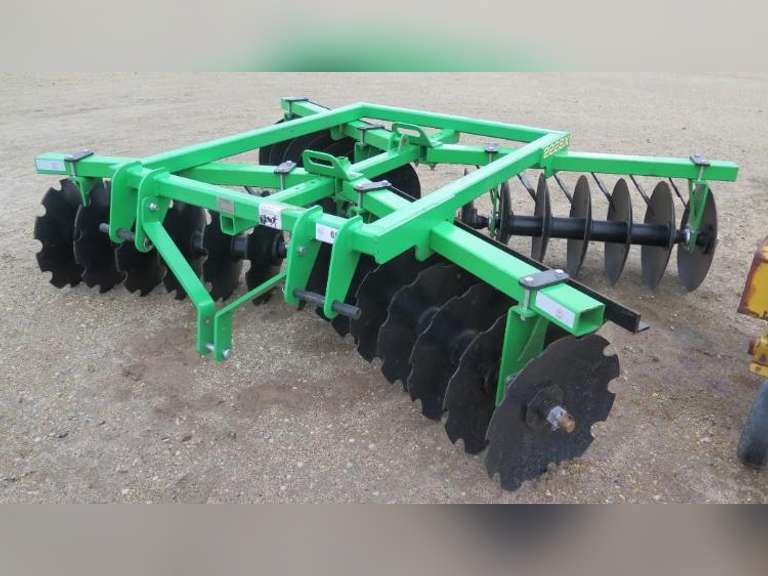 9' Tandem Disk - Armstrong Western LLC