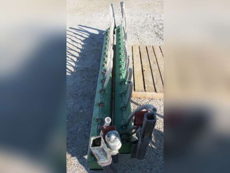 (2) - John Deere 7' Seeder Boxes - Gandy Electric Drive Motors ...