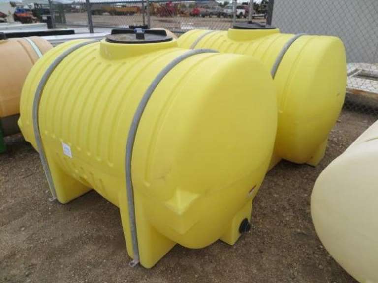 (2) 500 Gallon Poly Tanks - Armstrong Western LLC