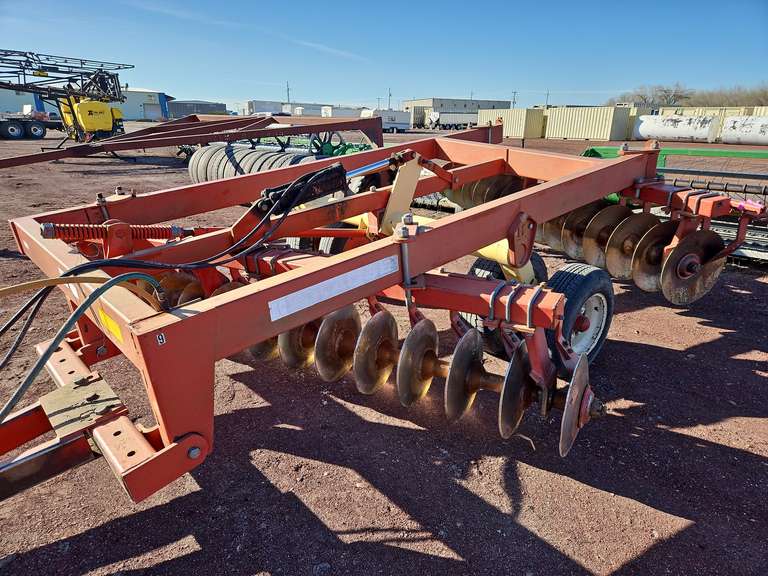 Krause 1436 12’ Offset Disc - Armstrong Western LLC