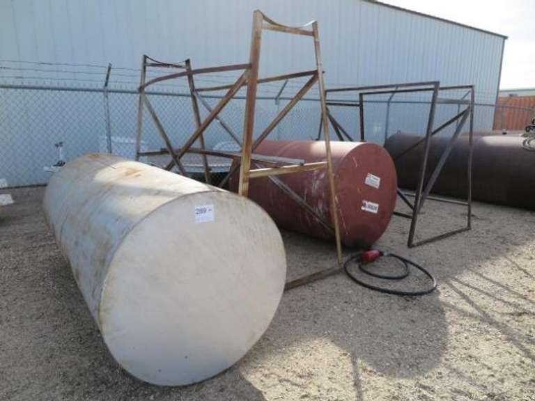 550-Gallon Fuel Tank - Armstrong Western LLC