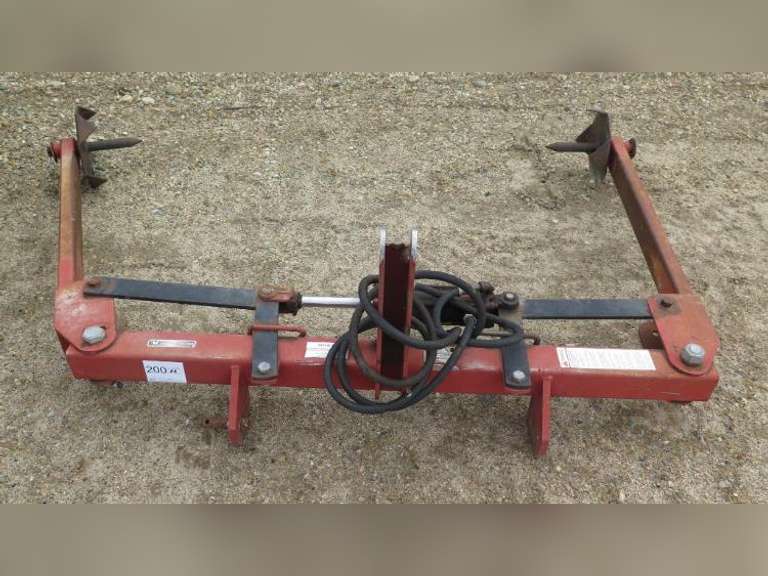 Worksaver 3-Pt. PTO Hydraulic Round Bale Handler/Unroller - Armstrong ...