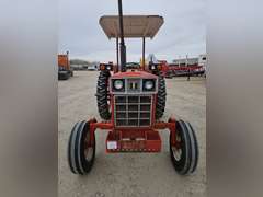 International Harvester 784 75HP Tractor - Armstrong Western LLC