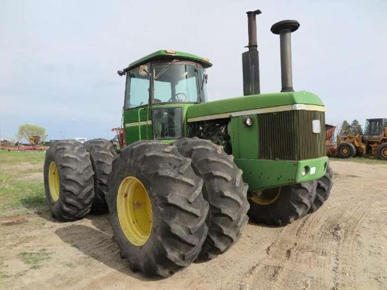 LOCATED OFF-SITE • 1975 John Deere 8430 • 175HP 4WD Articulated Tractor ...