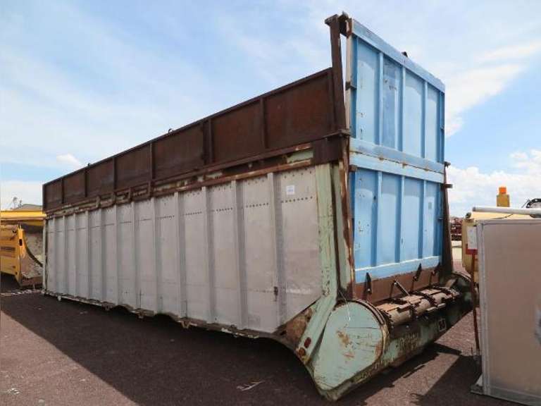 26' Walking Floor Silage Bed - Armstrong Western LLC