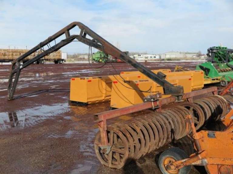 Sterling • 13' Soil Packer - Armstrong Western LLC