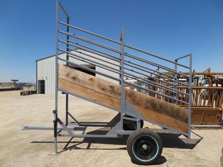 10.5' x 2.5' Portable Cattle Loading Chute - Armstrong Western LLC