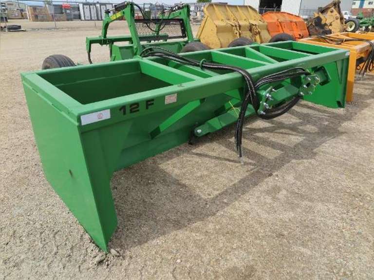 Industrias America - 12' HD Hydraulic Tilt Box Scraper - Armstrong ...