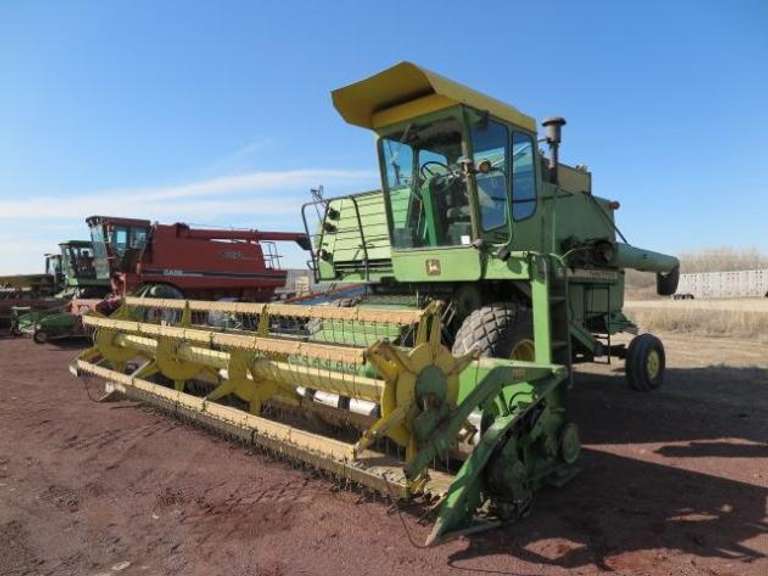 John Deere Turbo 7700 • Combine - Armstrong Western LLC