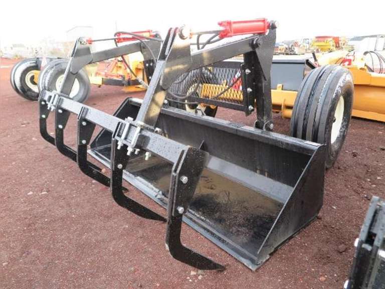 Industrias America ︎ 96BG Front Mount Bucket with Hydraulic Hay Grapple ...
