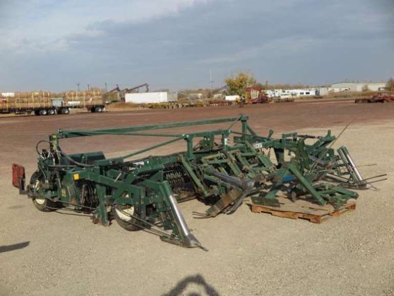 Pickett One Step 8022-2-B-E - 8 Row 22" Bean Pickup Header - Armstrong ...