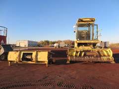 New Holland 1900 Self Propelled Chopper - Armstrong Western LLC