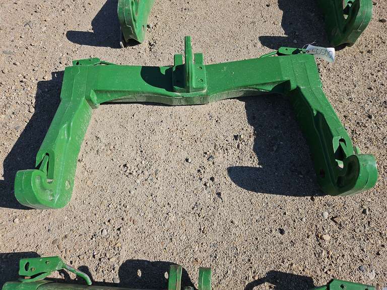 (1) John Deere 3Pt Quick Attachment - Armstrong Western LLC