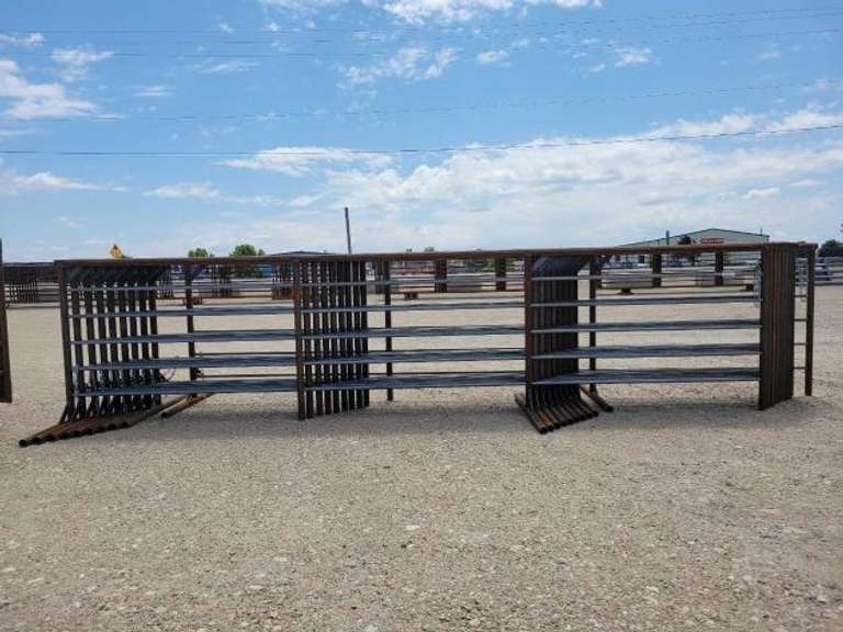 (10) 20' Heavy Duty Livestock Panels - Armstrong Western LLC