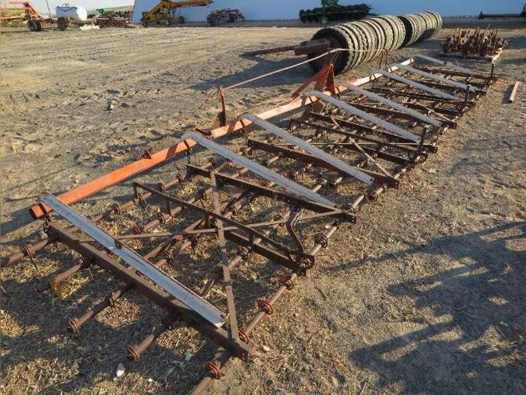 26' Spring Tooth Harrow - Armstrong Western LLC