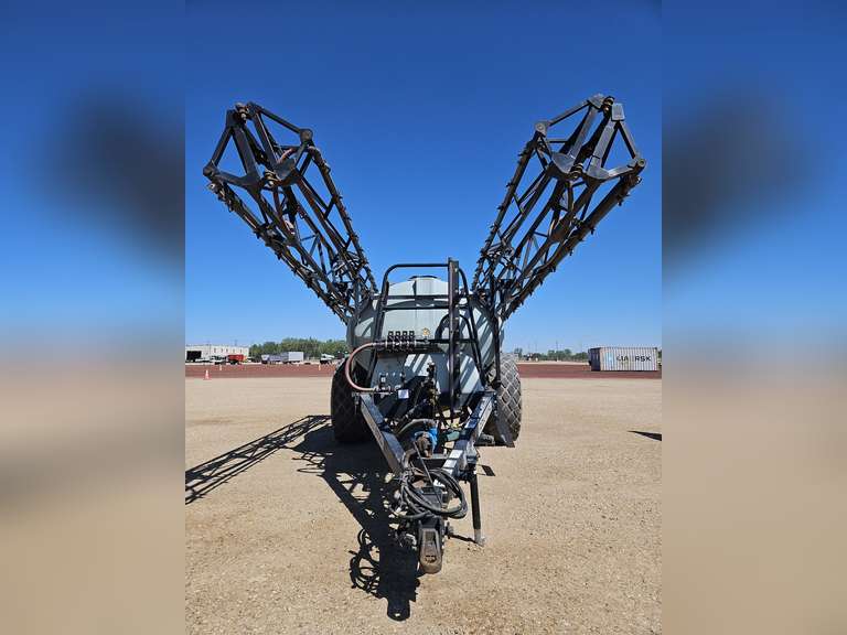 Flexi-Coil 67XL 90’ Boom Pull Type Sprayer - Armstrong Western LLC