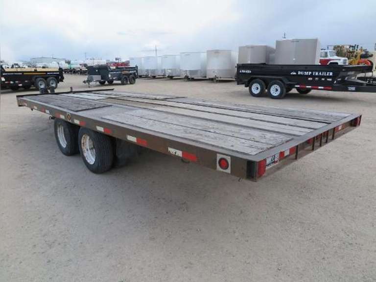 1979 Loadmaster 20' Flatbed Tandem Axle Trailer - Armstrong Western LLC