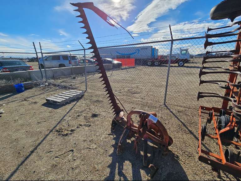 Ford 7’ Sickle Mower - Armstrong Western LLC