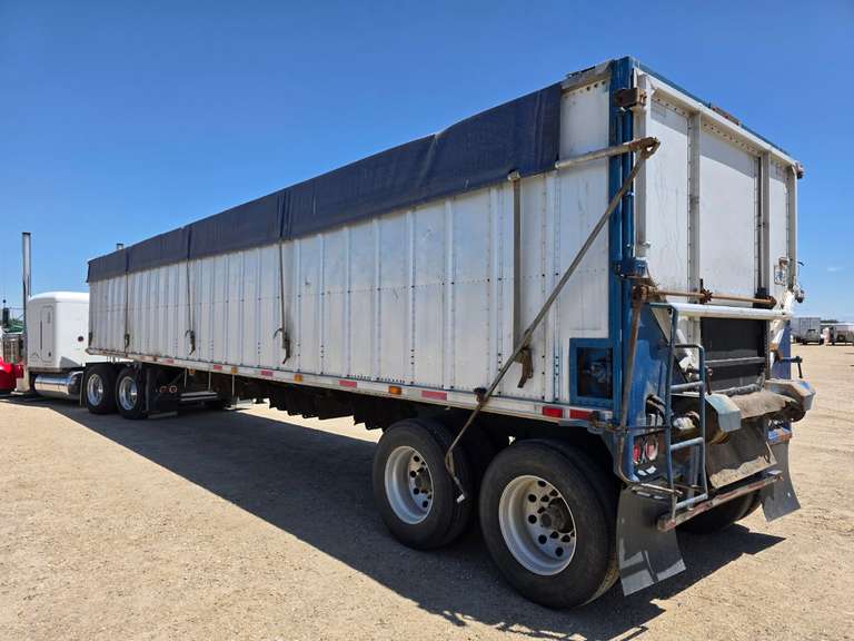 1988 Western 44’ Belt Trailer - Armstrong Western LLC