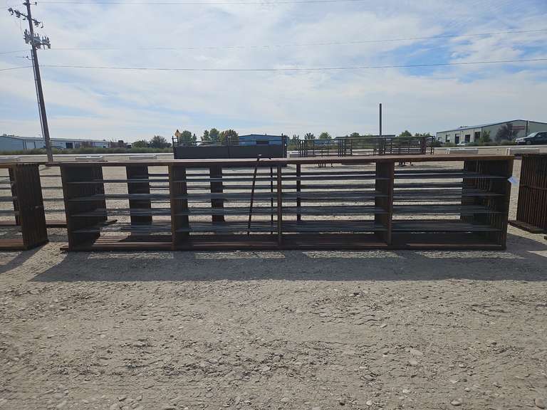(13) 20’x4’ Continuous Rail Fence Panels - Armstrong Western LLC