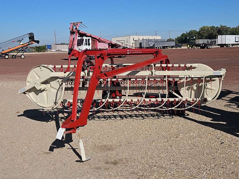 IH McCormick Side Delivery Hay Rake - Armstrong Western LLC