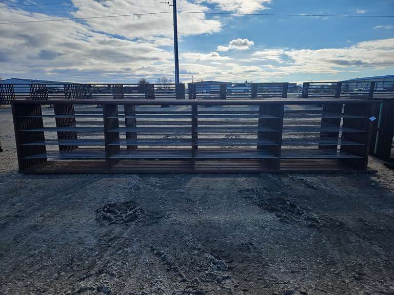 (13) 20’x4’ Continuous Rail Fence Panels - Armstrong Western LLC