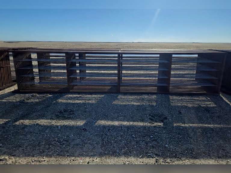 (13) 20’x4’ Continuous Rail Fence Panels - Armstrong Western LLC