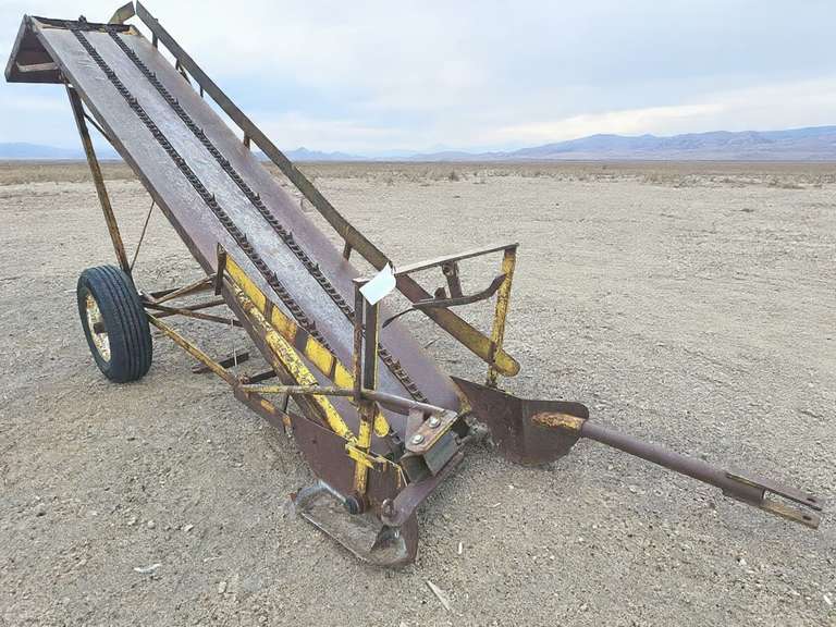 Antique Pull Type Bale Elevator - Armstrong Western LLC