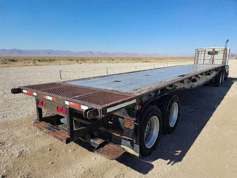 1993 Western Elite 42’ Flatbed Trailer - Armstrong Western LLC
