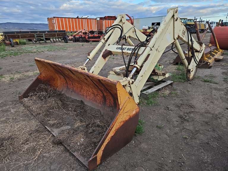 Great Bend M110 Loader Attachment - Armstrong Western LLC