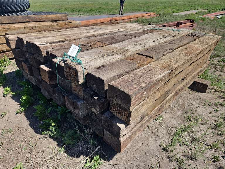 (40) Railroad Ties - Armstrong Western LLC