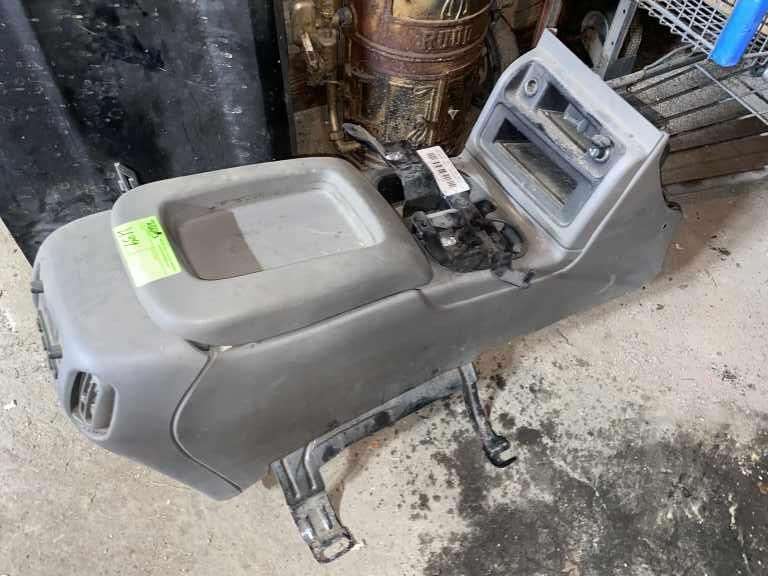 Chevy Center Console - Auctions ASAP