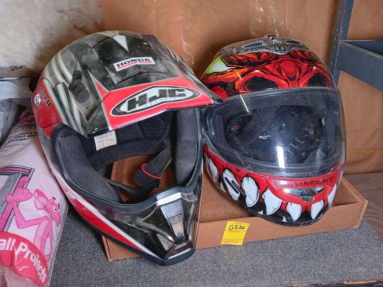 (2) Dirty Bike Helmets - Auction Solutions, Inc - Celebrating 25 Years