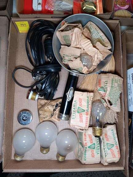 Vintage Camera Flash & Bulbs - Auction Solutions, Inc - Celebrating 25 ...