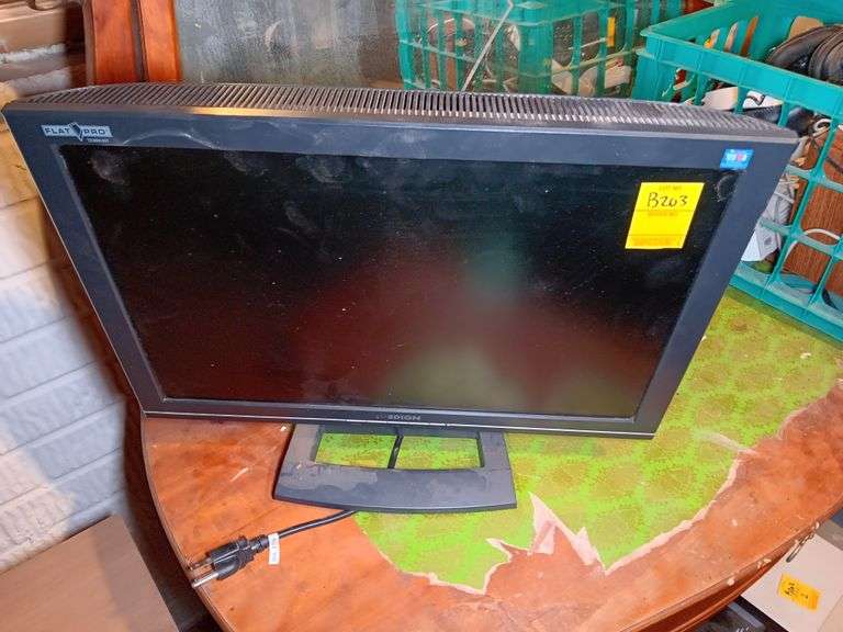 Medion Computer Monitor and Other Computer Items - Auction Solutions ...