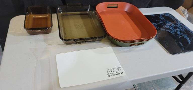 Summer Trays, Amber Cookware & Glass Cutting Board - Auction Solutions ...