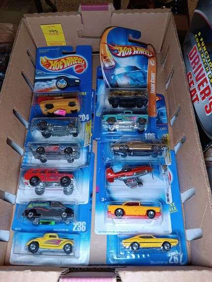 Assorted Hot Wheels Cars - Auction Solutions, Inc - Celebrating 25 Years