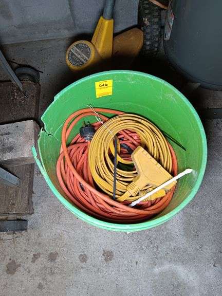 Bucket of Extension Cords - Auction Solutions, Inc - Celebrating 25 Years