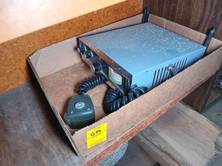 Johnson Messenger 323 CB Radio - Auction Solutions, Inc - Celebrating ...