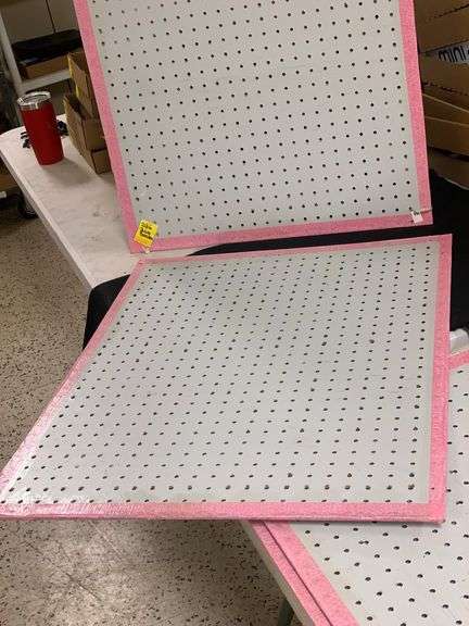 Jewelry Display Boards 5 - Auction Solutions, Inc - Celebrating 25 Years