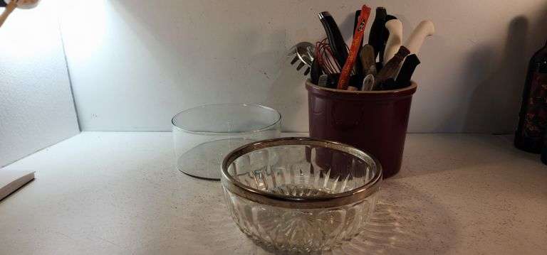 Silver plated rimmed Crystal Bowl cooking utensils - Auction Solutions ...